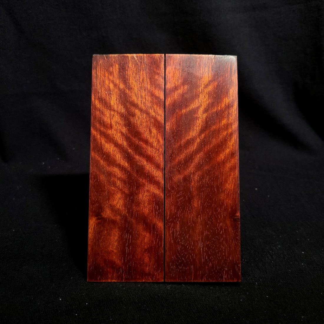 #836 - Beeswing Bloodwood - RockSolid Scales – Grip-Tec™ Composites